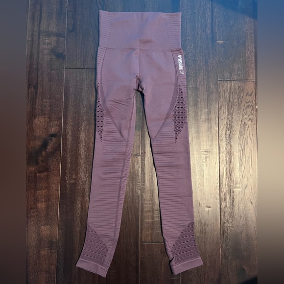 Gymshark | Pants & Jumpsuits | Gymshark Seamless Leggings With Styles ...